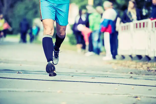 How Compression Socks Help You Recover After a Workout - The Healthy Apron