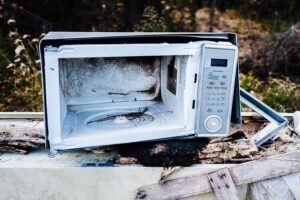 Can a Microwave Explode? (A Word Of Caution) - The Healthy Apron