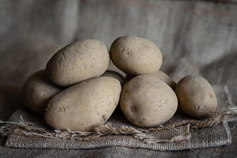 Are Potatoes Legumes? (Definitive Answer) - The Healthy Apron